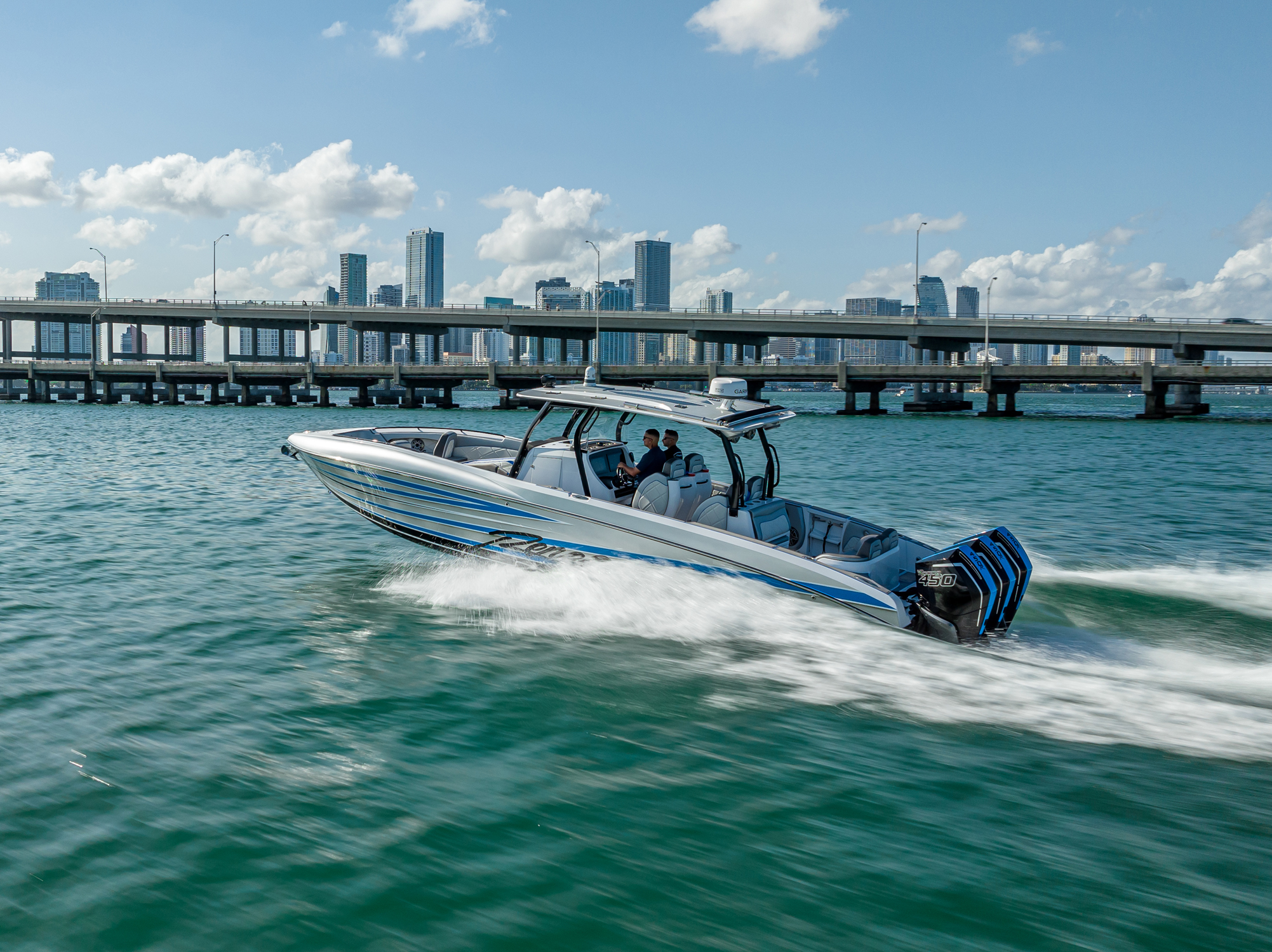 38′ OPEN – Renegade Powerboats