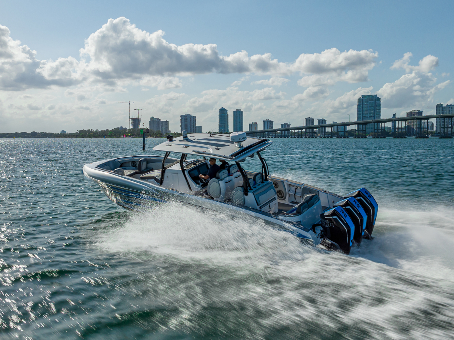 38′ OPEN – Renegade Powerboats